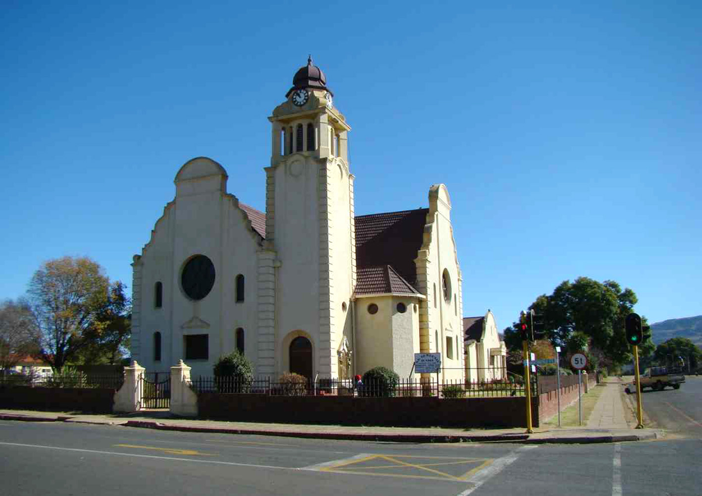 Dundee - Go Africa