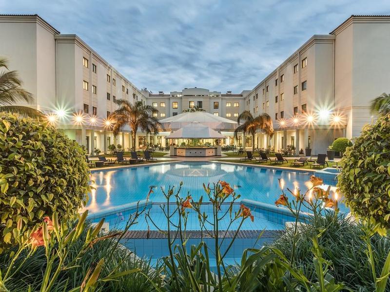 Hotel Cardoso - Go Africa